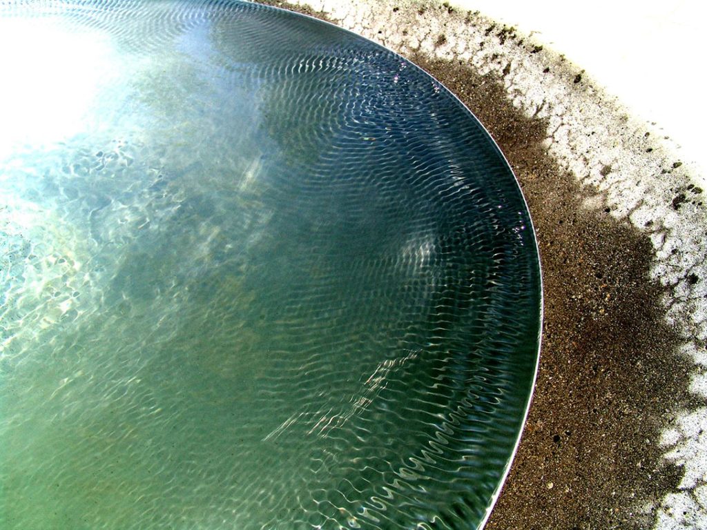 Sonic Pool – NED KAHN